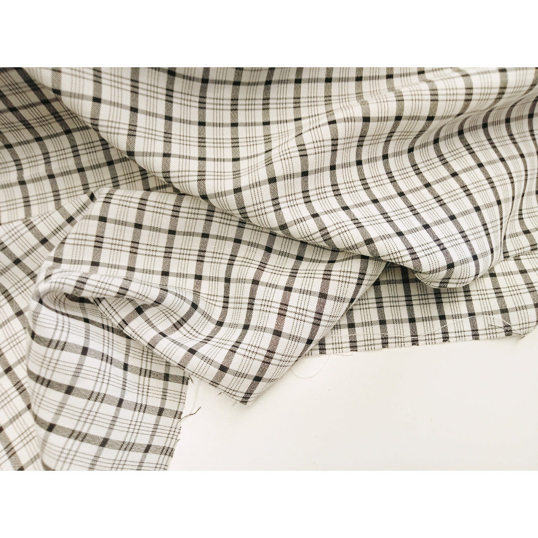 Woven check fabric - sold by 1/2mtr – Janies Fabrics